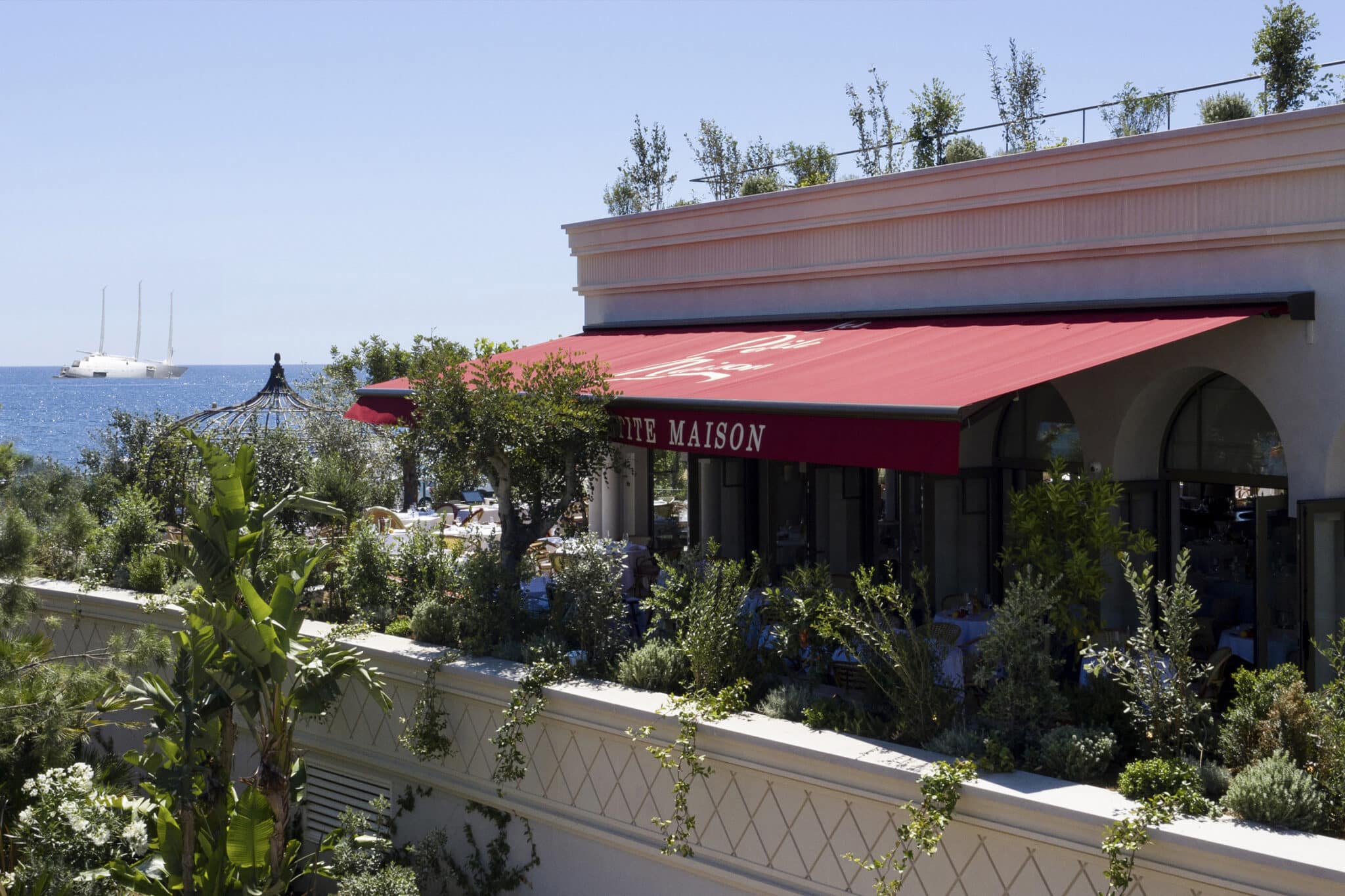 La Petite Maison Restaurant – Caprini & Pellerin